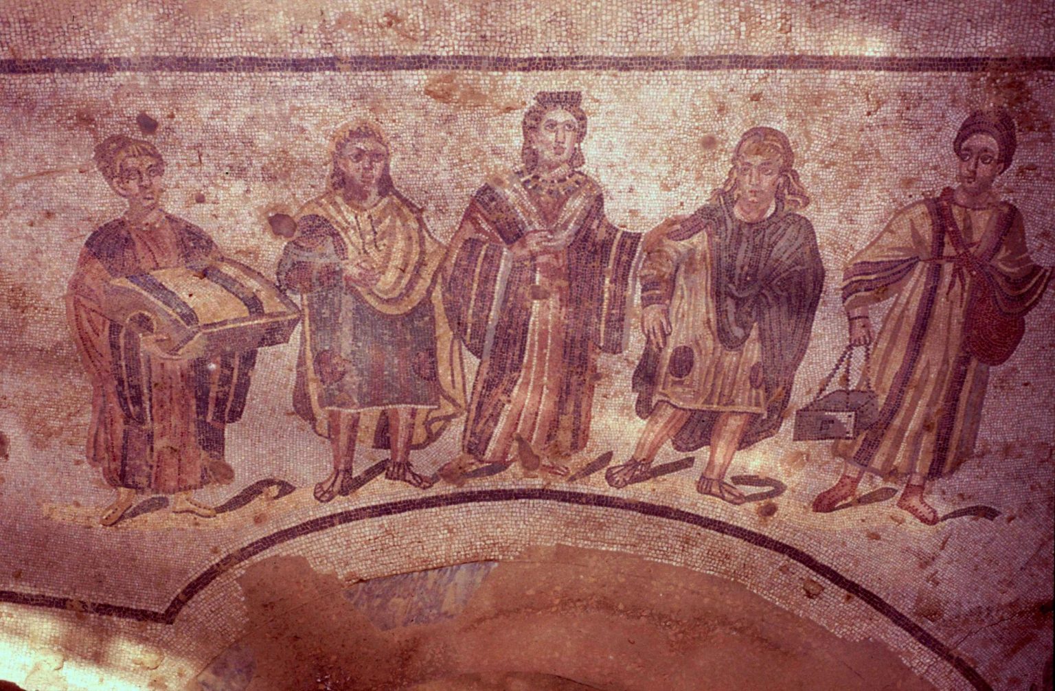 Roman Bathing: What are the facts? – Cogent Classics